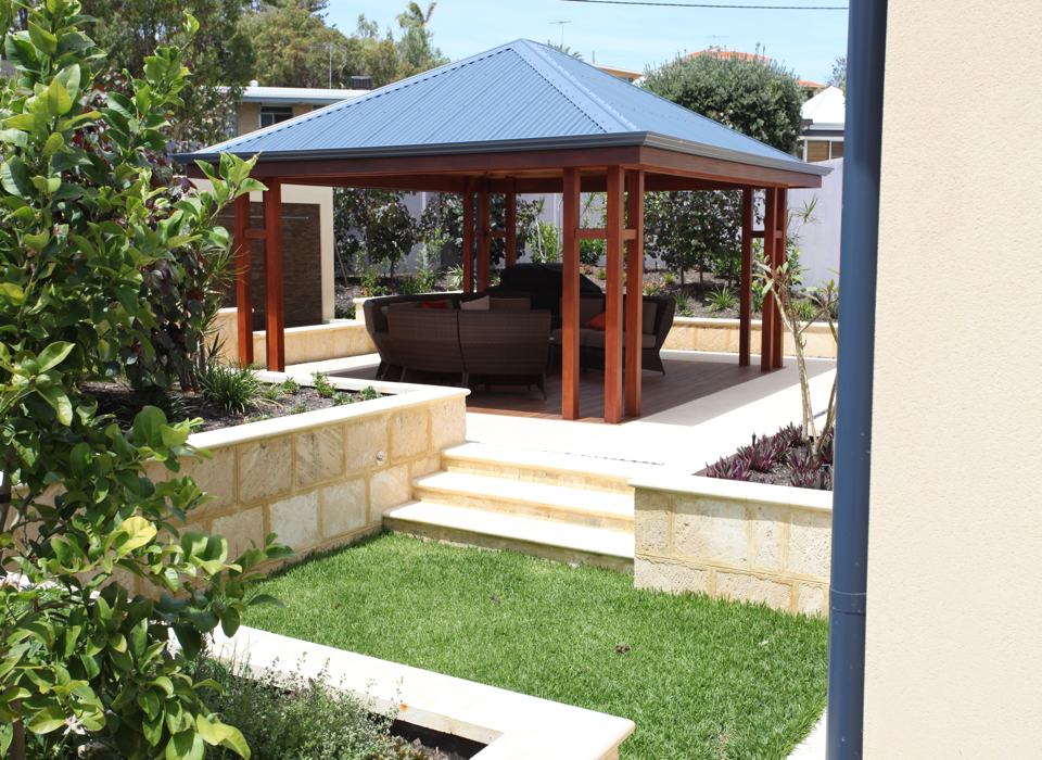 Patios Perth by Platinum Outdoors building specialists.