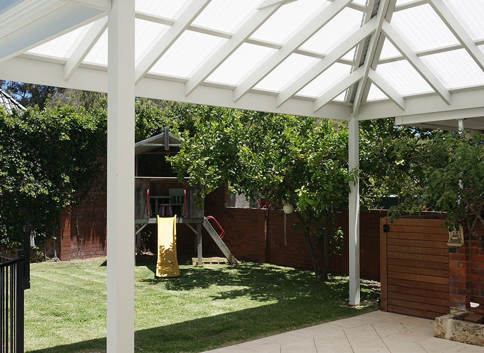 Patios Perth by Platinum Outdoors building specialists.